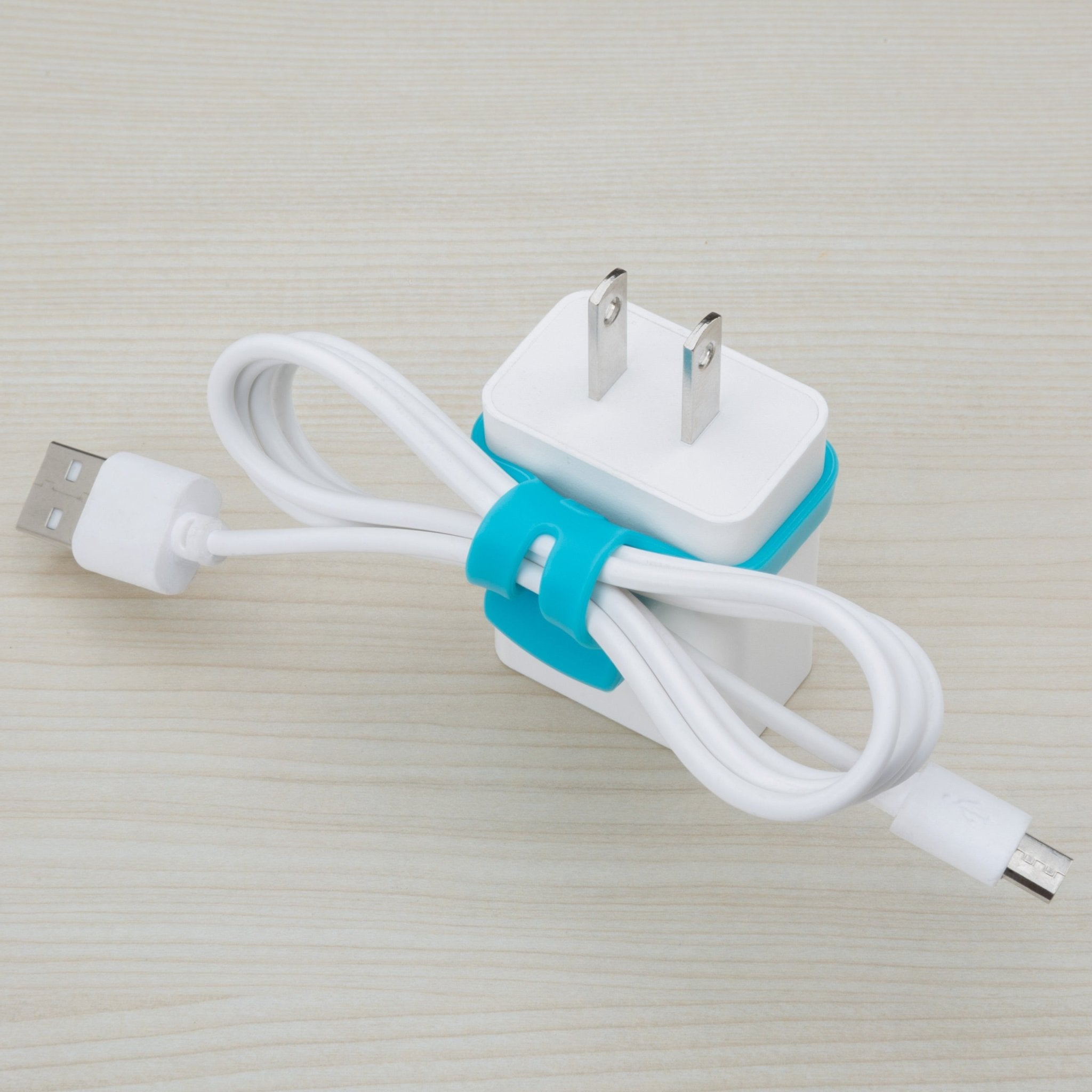 Cables Go – Betterware